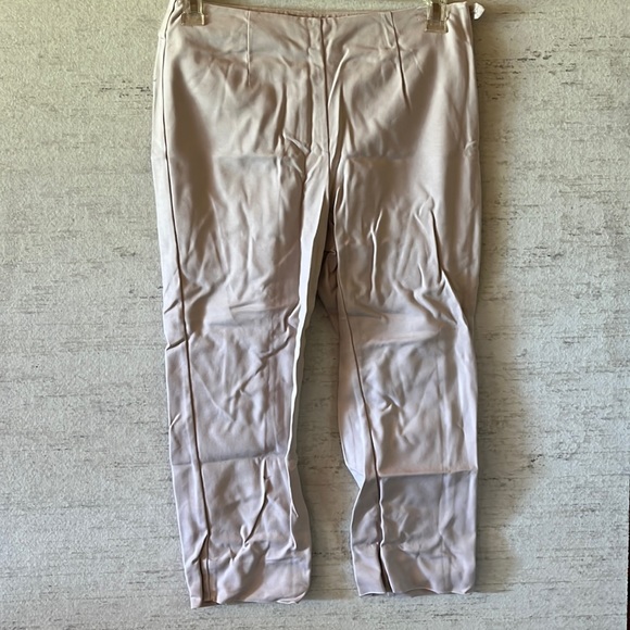 Pants & Jumpsuits | Capri Style Pants | Poshmark